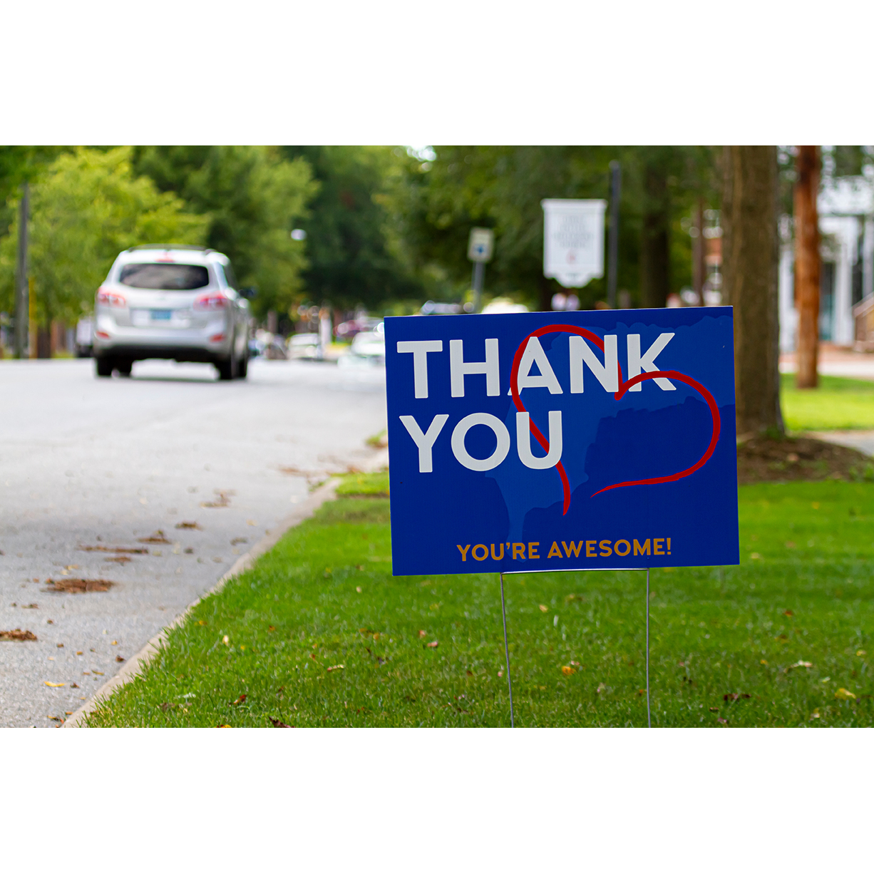 Customer Yard Signs for Business - Bullseye Promotions